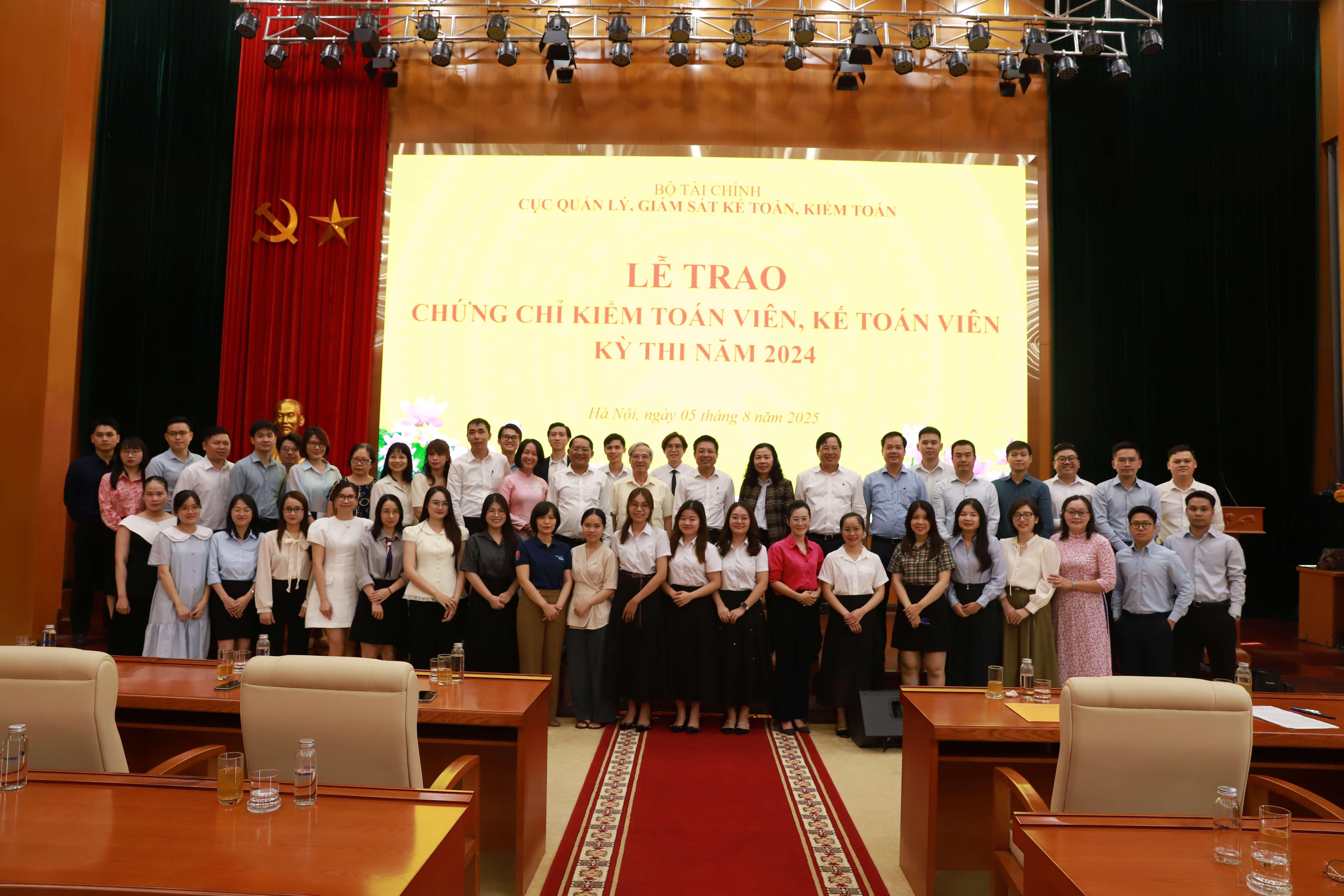 AASC tham dự lễ trao chứng chỉ Kiểm toán viên, Kế toán viên 2024 do Bộ ...
